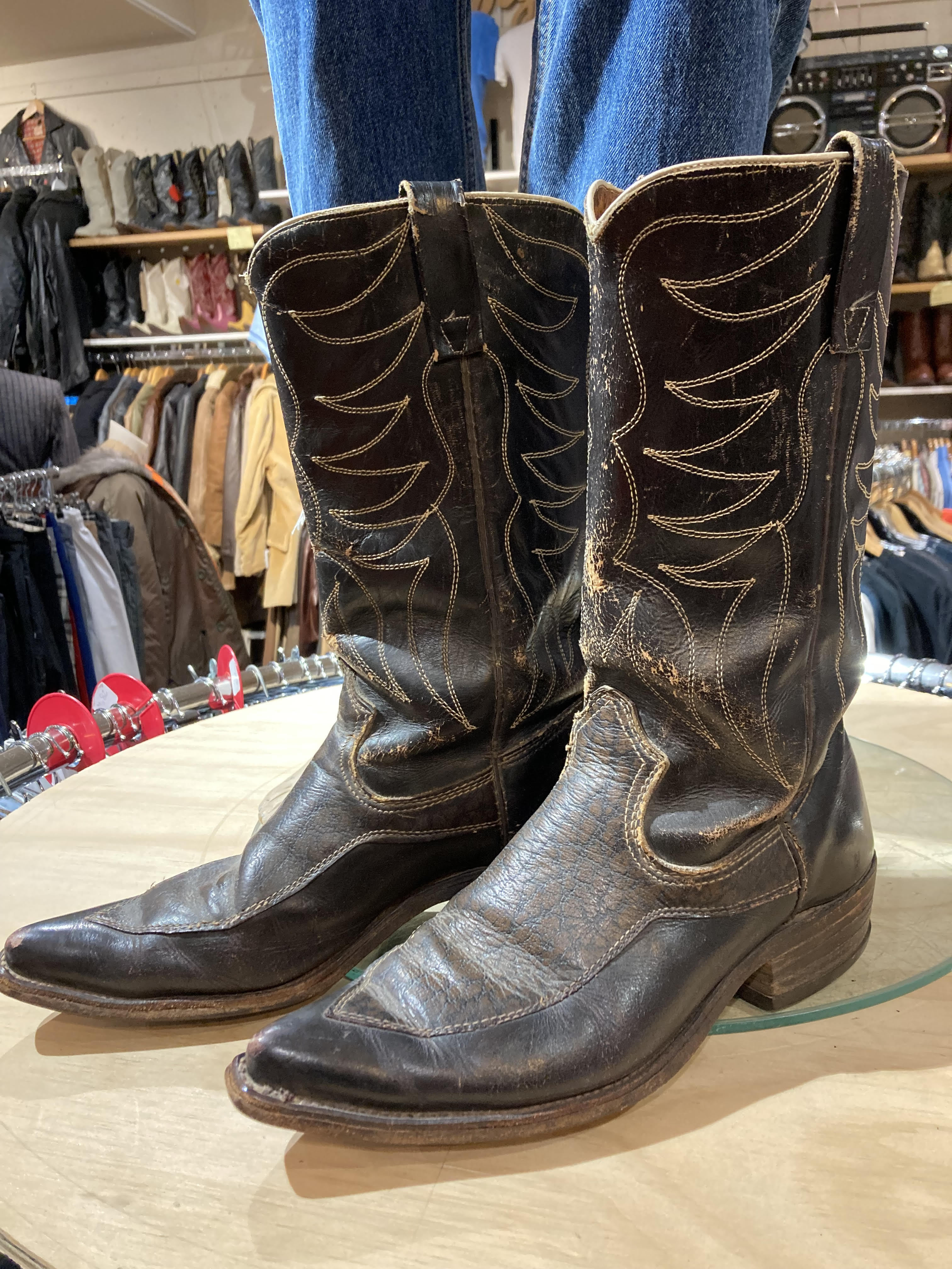 USA Vintage Leather Cowboy Boots Size: 11 – VixenVintage